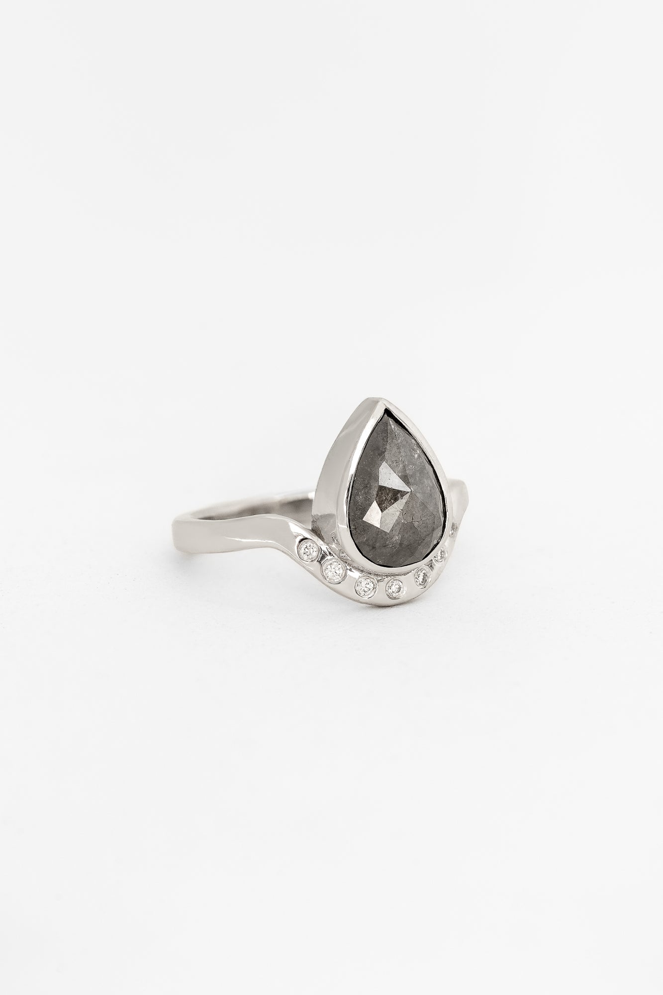 Ethical & Alternative Engagement Rings - Elaine B Jewelry